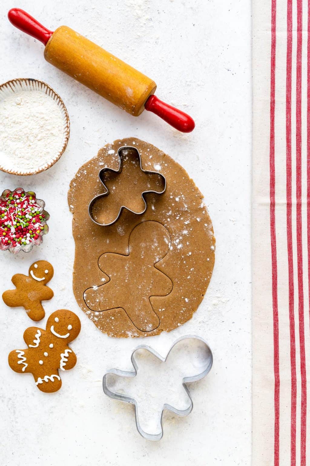 Easiest Gingerbread Cookies - Supergolden Bakes