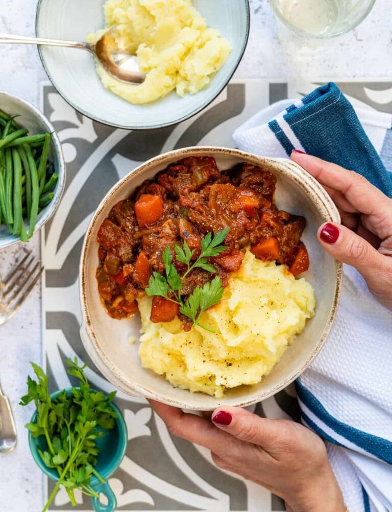 Beef Stifado | Greek Beef Stew - Supergolden Bakes