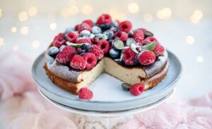 Crustless Cheesecake – Slimming World Friendly! - Supergolden Bakes