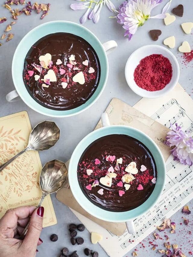 Easy Chocolate Soup - Perfect for Valentine's Day - Supergolden Bakes