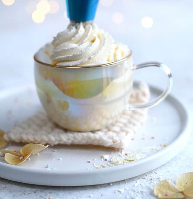 White Hot Chocolate - Supergolden Bakes