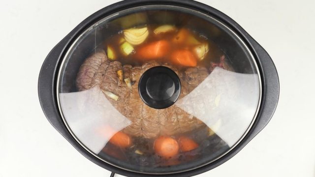 How to Cook a Beef Joint in a Slow Cooker - Morrison Fromme