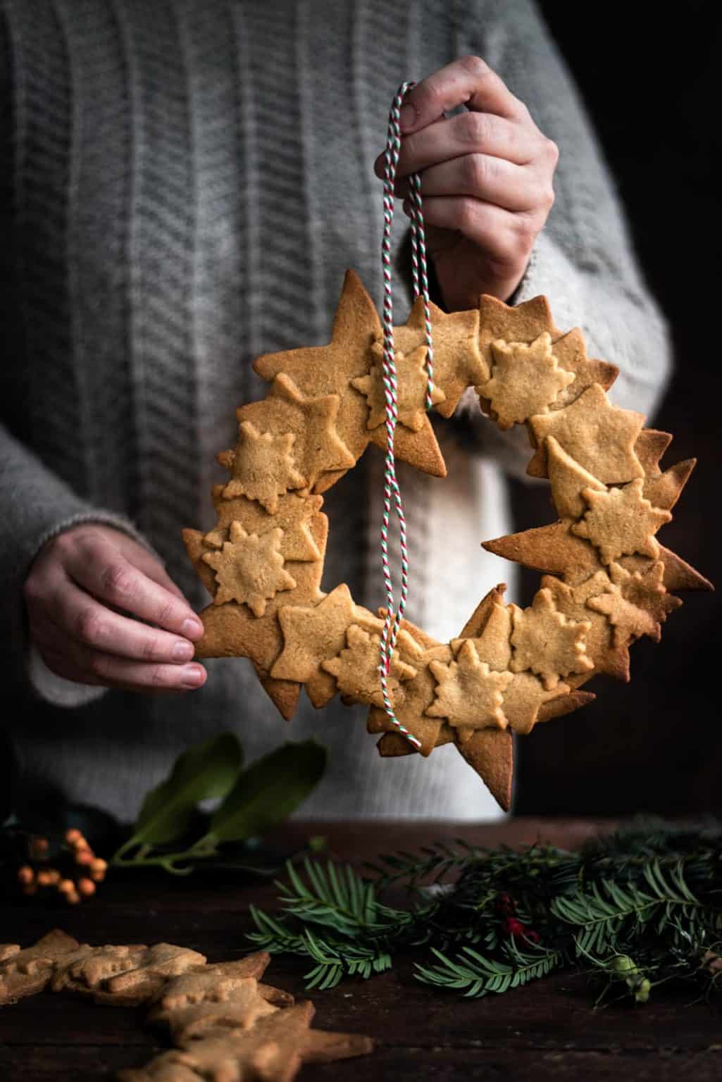 Gingerbread Cookie Wreath - Supergolden Bakes