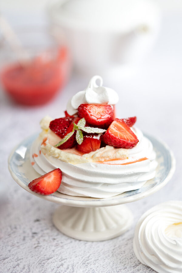 Perfect Meringue Nests | Step By Step Guide - Supergolden Bakes