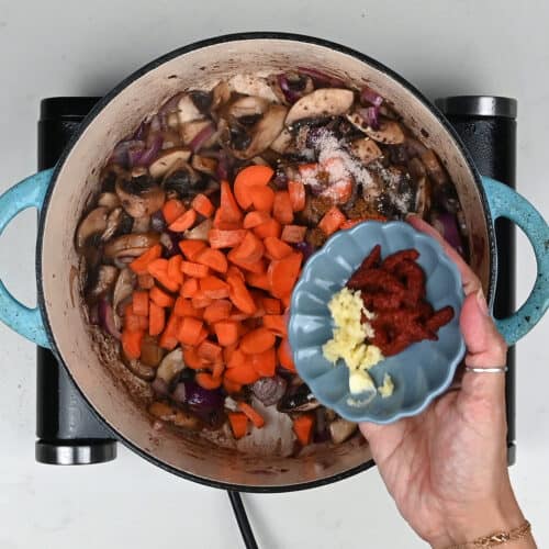 Hearty Beef Cobbler - Supergolden Bakes
