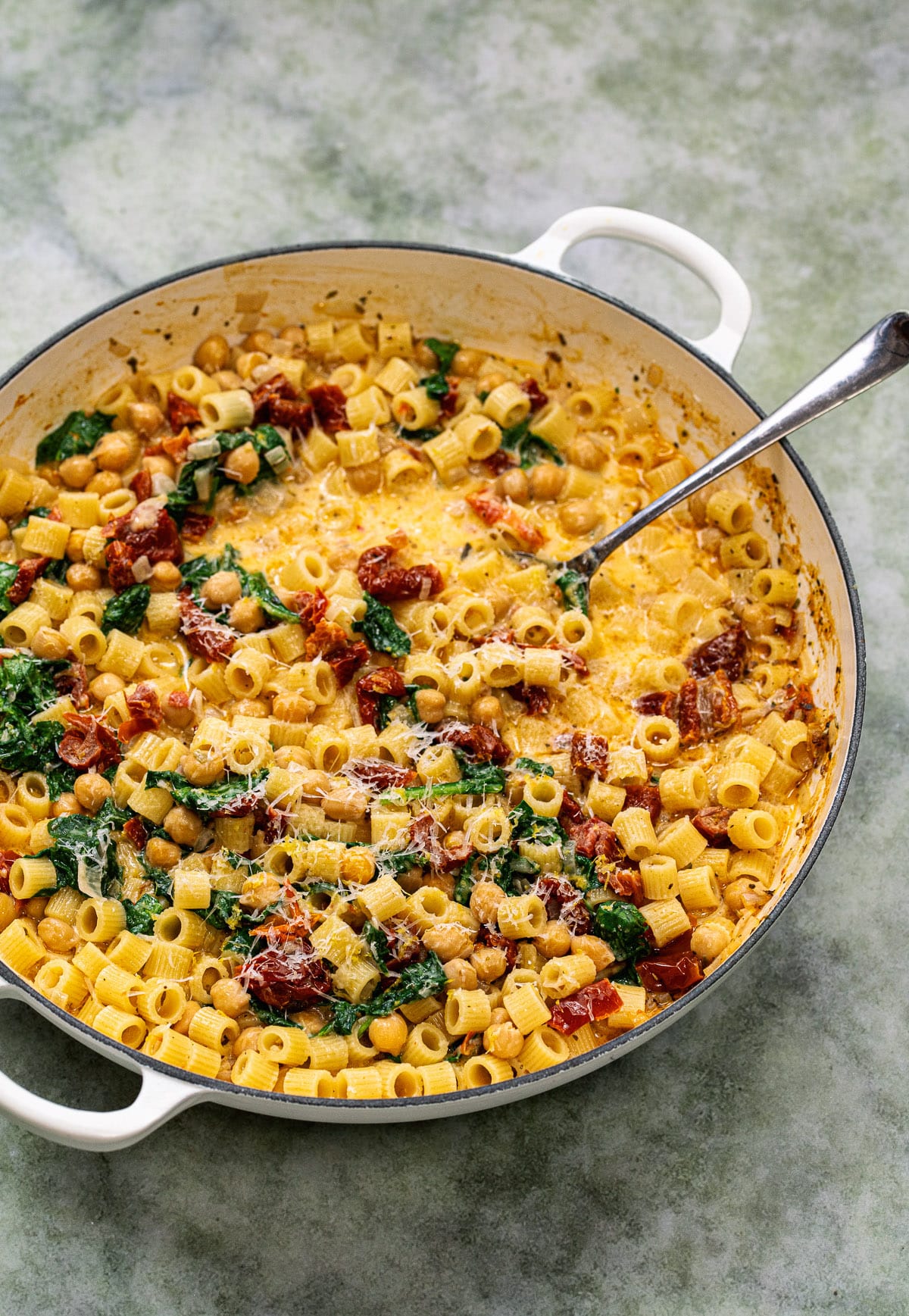 Marry Me Chickpeas (One Pot Pasta) - Supergolden Bakes