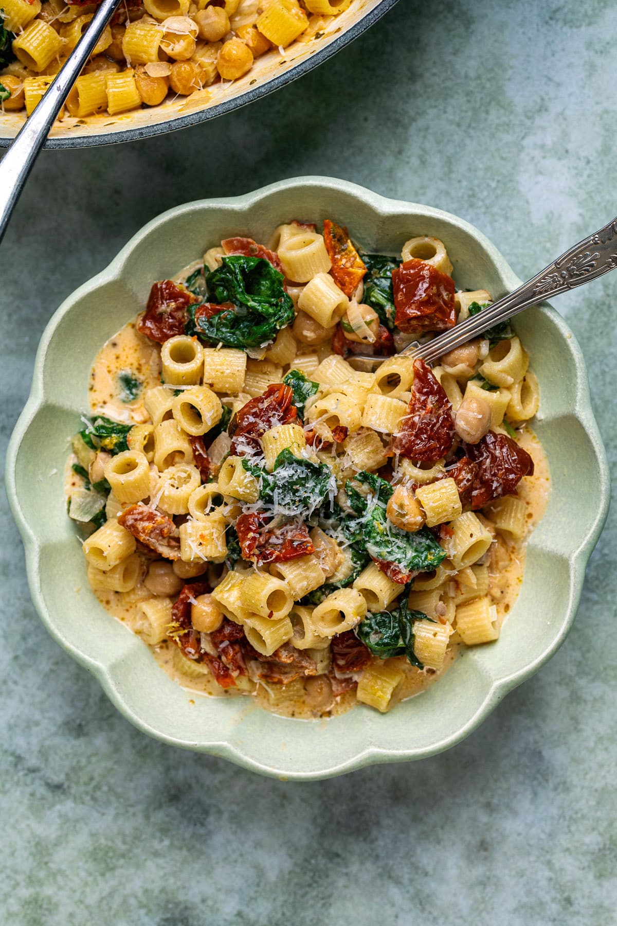 Marry Me Chickpeas (One Pot Pasta) - Supergolden Bakes