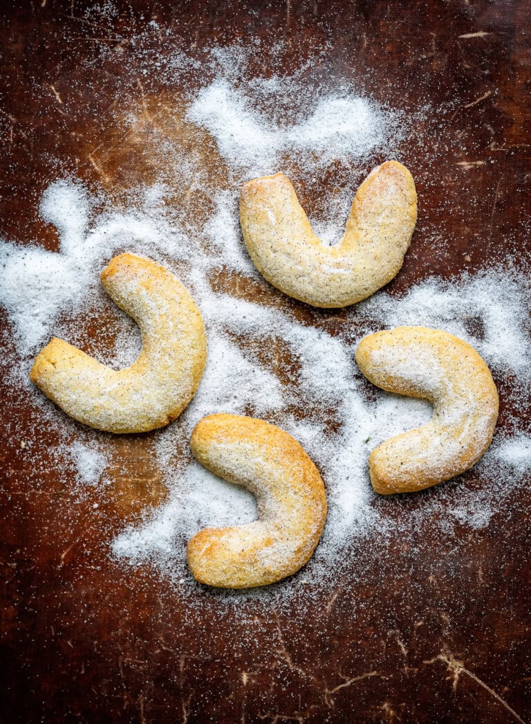 Vanillekipferl – Vanilla Crescent Cookies - Supergolden Bakes