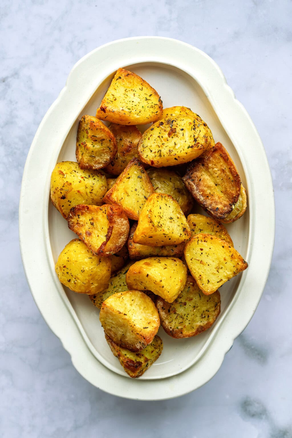 Air Fryer Roast Potatoes (Super Crispy - No parboiling!) - Supergolden ...