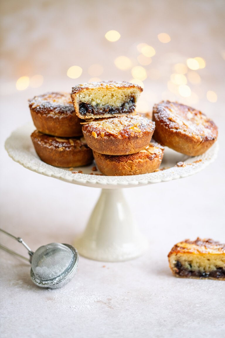 Frangipane Mince Pie Recipe - Supergolden Bakes