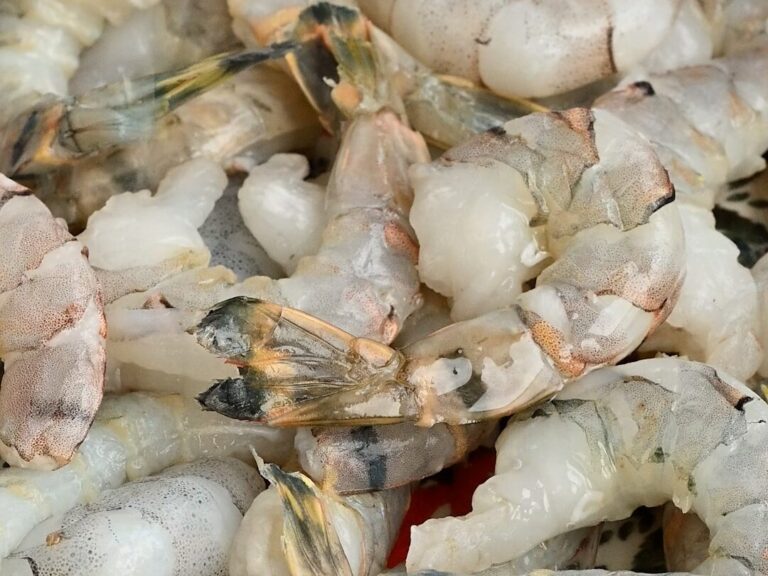 Quick and Easy Prawn Curry - Supergolden Bakes