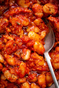 Gigantes Plaki – Greek Baked Beans Recipe - Supergolden Bakes