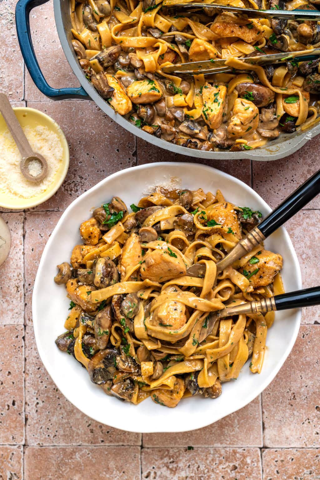 Chicken Marsala Pasta - Supergolden Bakes
