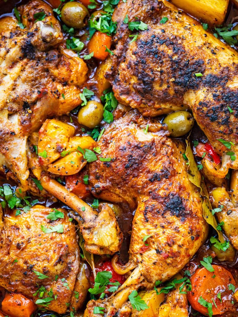 Chicken Cacciatore (Italian Chicken Stew) - Supergolden Bakes