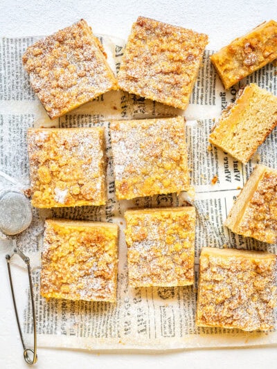 Streuselkuchen (German crumb cake) - Supergolden Bakes