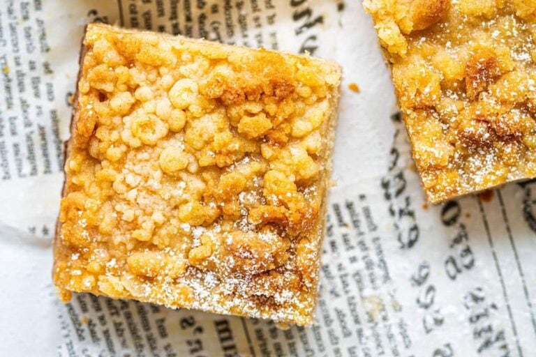 Streuselkuchen (German crumb cake) - Supergolden Bakes