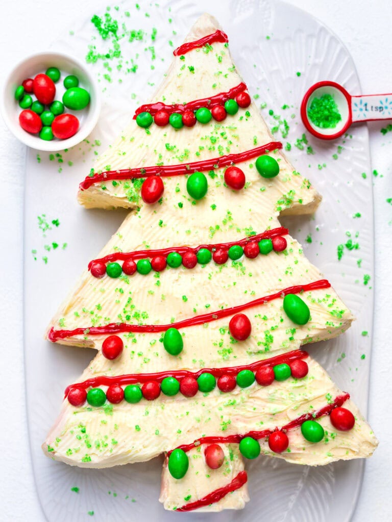 Christmas Tree Cake - Supergolden Bakes